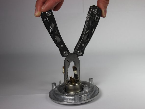 Black and Decker 3-Cup Rice Cooker Spring Replacement - iFixit Repair Guide