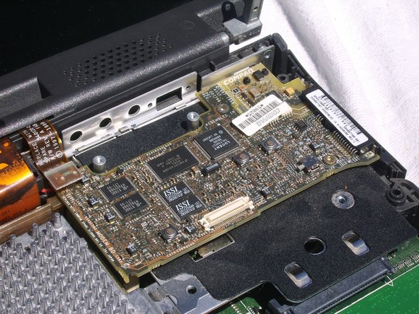 Disassembling the Compaq Armada 7800 - iFixit Repair Guide