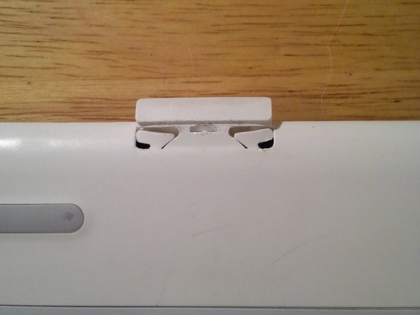 Logitech K750 Keyboard Battery Replacement - iFixit Repair Guide