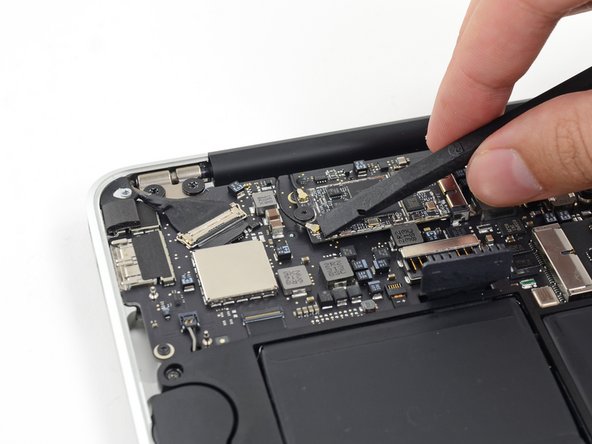 MacBook Air 11" Early 2015 AirPort/Bluetooth Board Replacement - iFixit ...