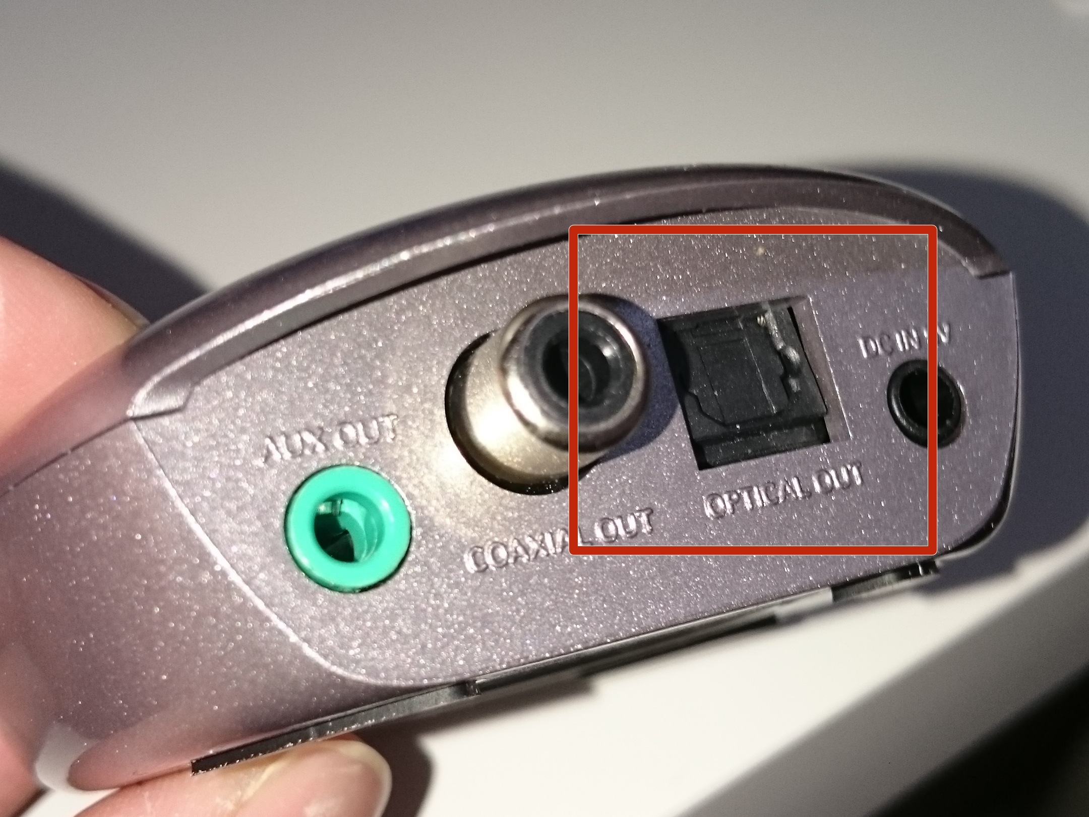 Repairing Philips Bluetooth adapter AEA2700 SPDIF optical connector ...