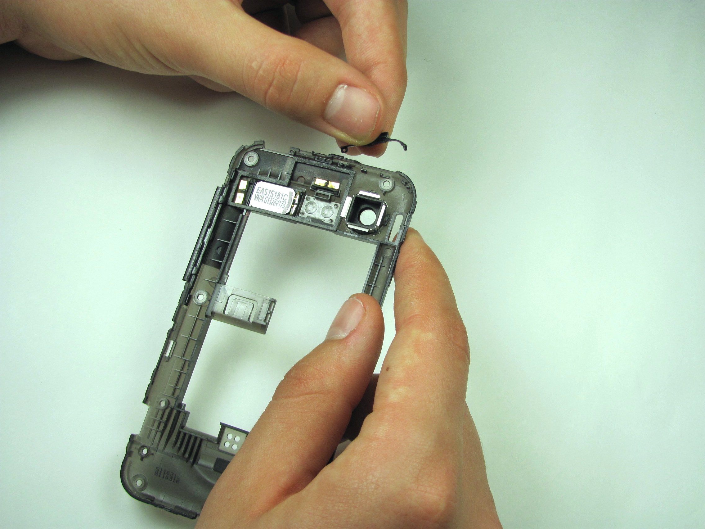 HTC Incredible 2 Power Button Replacement - iFixit Repair Guide