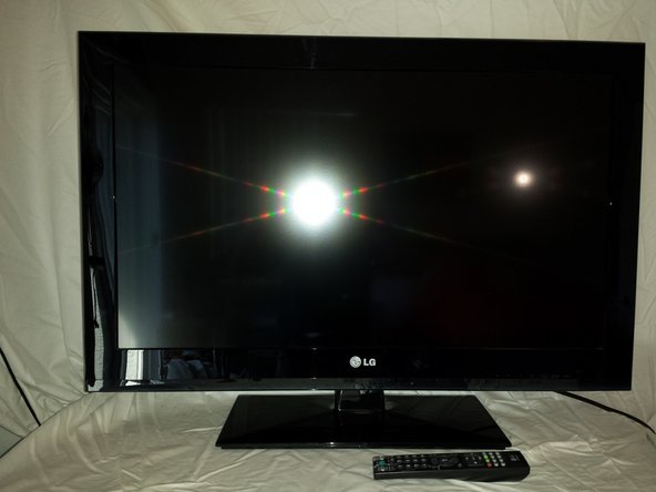LG 32CS560 Repair - iFixit