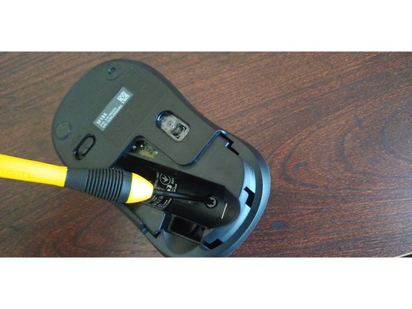 Logitech M185 Wireless Mouse Disassembly - iFixit Repair Guide