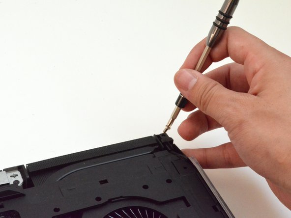 Alienware 17 R4 Battery Replacement - iFixit