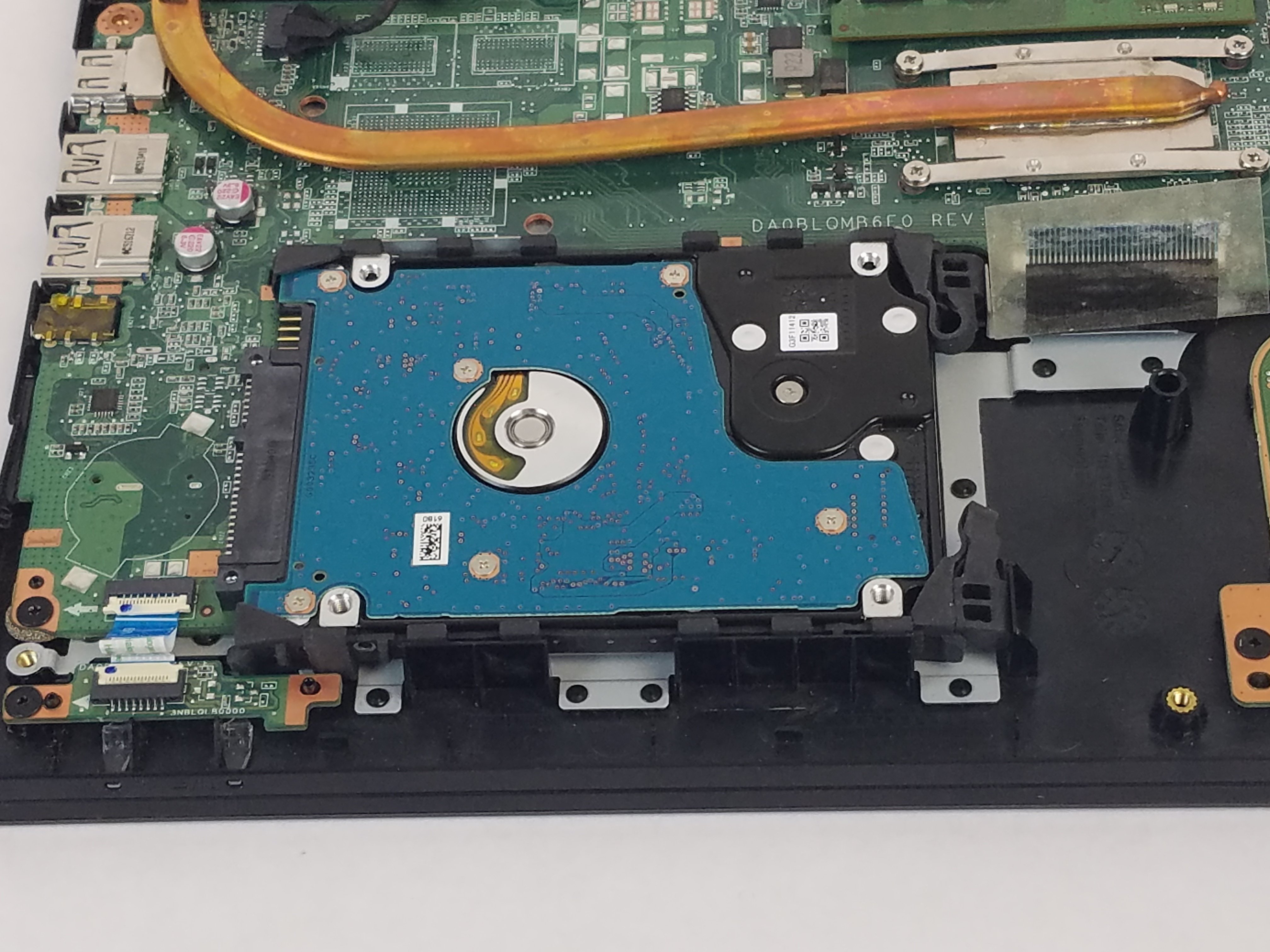 Toshiba Satellite C55-C5240 Hard Drive Replacement - iFixit Repair Guide