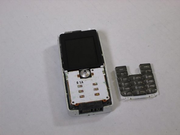 Sony Ericsson QuickShare T630 Keypad Maintenance and Replacement ...