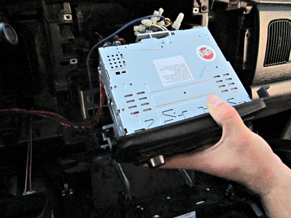 2002-2008 Dodge Ram 1500 Stereo Head Unit Replacement (2002, 2003, 2004 ...