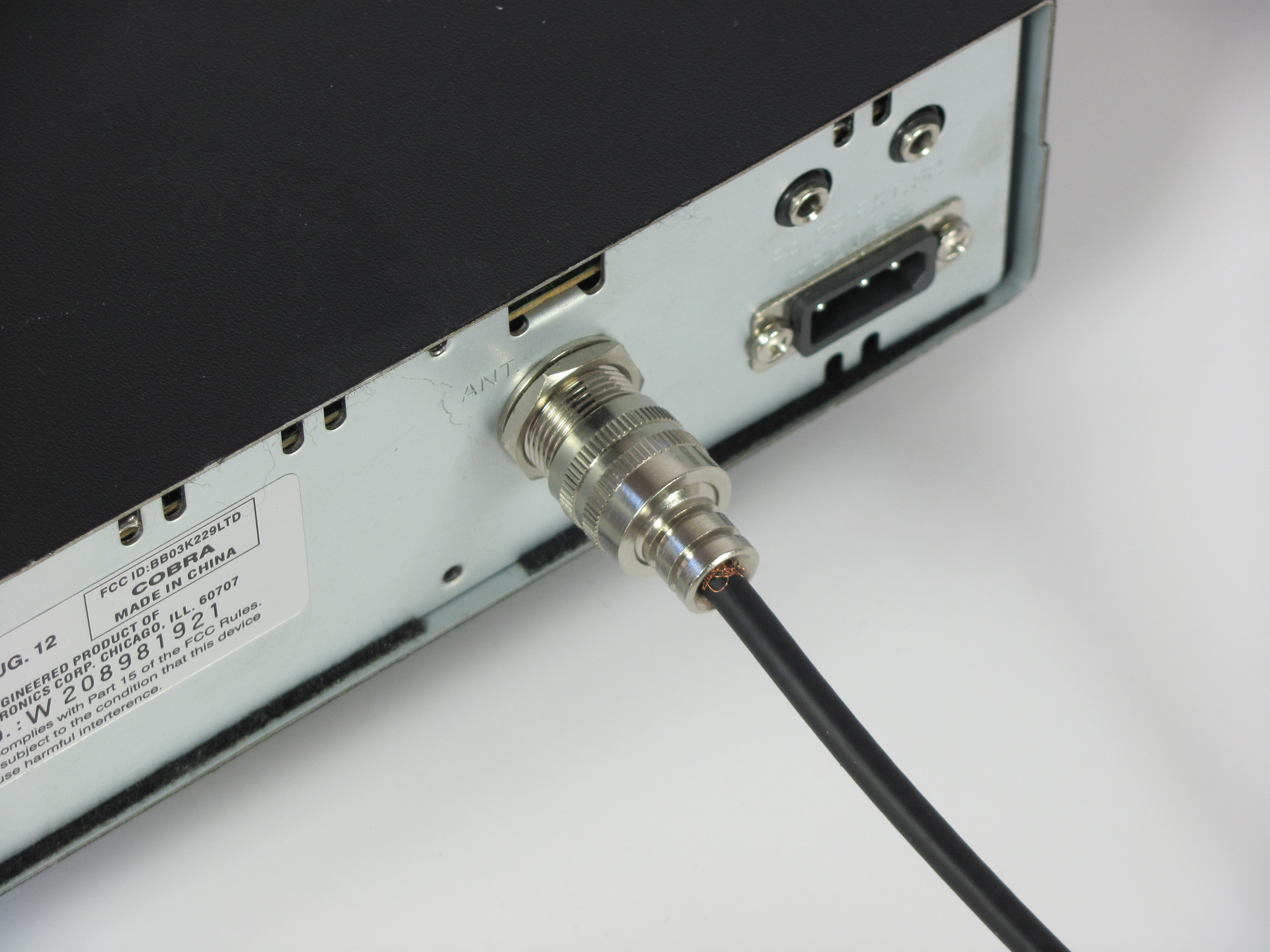 Cobra 29 LTD Classic Antenna Cable Replacement - iFixit