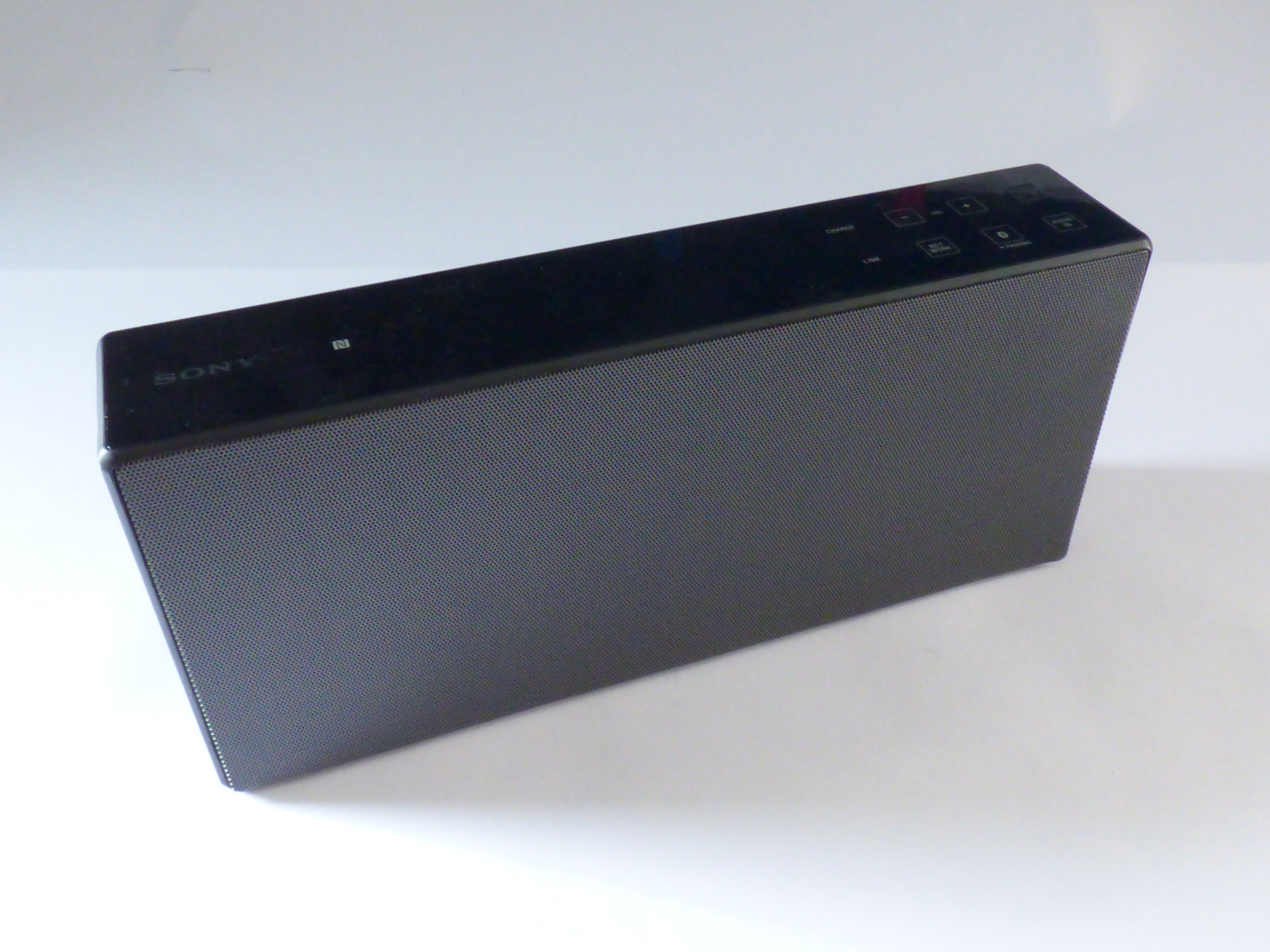 Sony SRS-X7 Faceplate Disassembly - iFixit