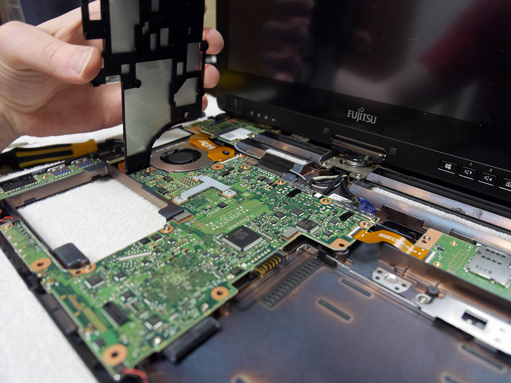 Fujitsu T902 Teardown - iFixit