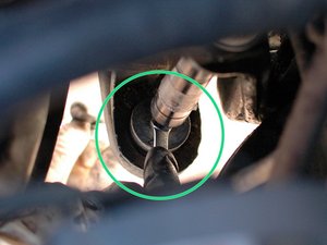 Mercedes W123 Engine Shock, Early Style Diesel Replacement - iFixit