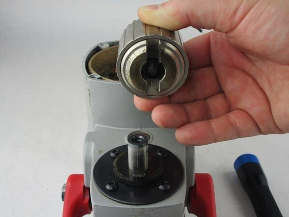 Milwaukee Hole Hawg 1675-1 Chuck Replacement - iFixit Repair Guide